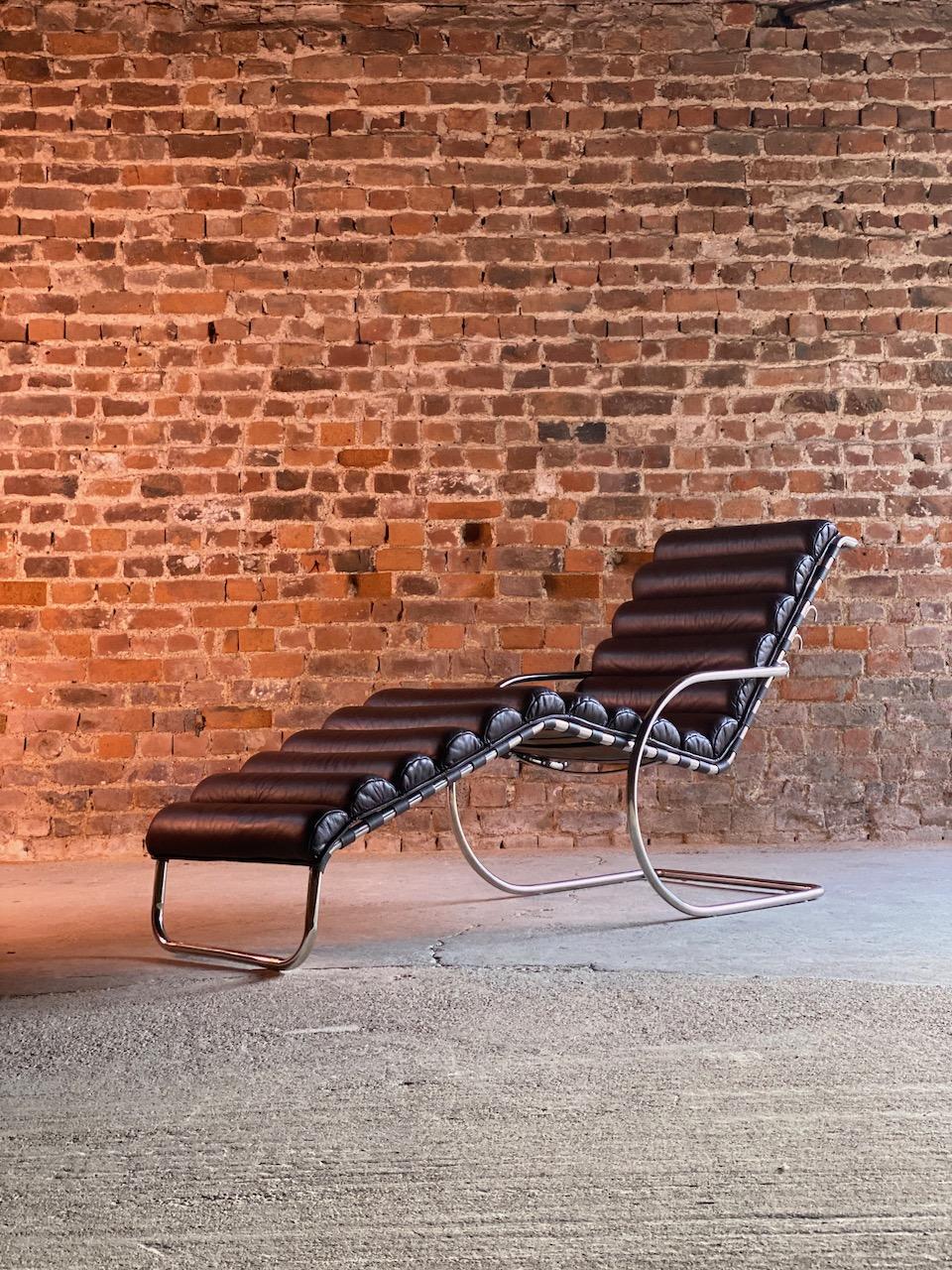 Mies van der Rohe MR Chaise Lounger at 1stDibs | mies van der rohe loungers