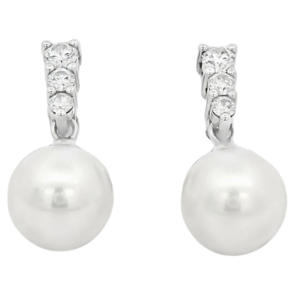 Mikimoto, 18 Karat White Gold, Cultured South Sea Pearl and Dianond ...