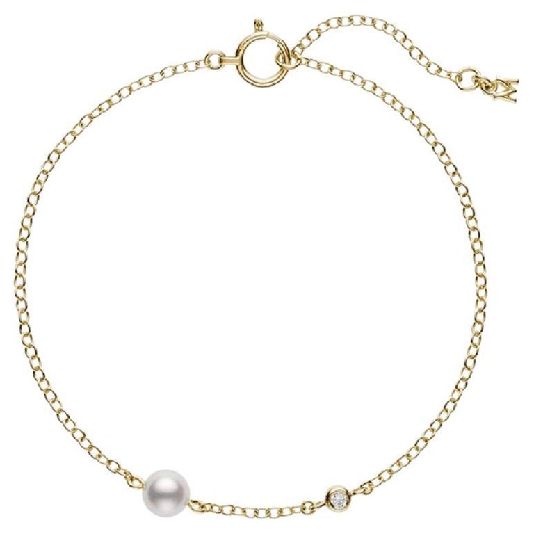 Mikimoto Akoya Cultured Pearl and Diamond 18k Yellow Gold Bracelet MDQ10054ADXK For Sale at 1stDibs