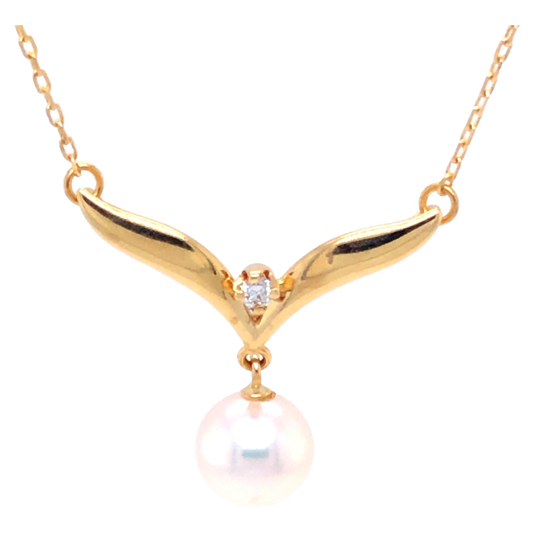 Mikimoto Diamond and Pearl Pendant with Chain in 18k Yellow Gold For Sale at 1stDibs | diamond ...