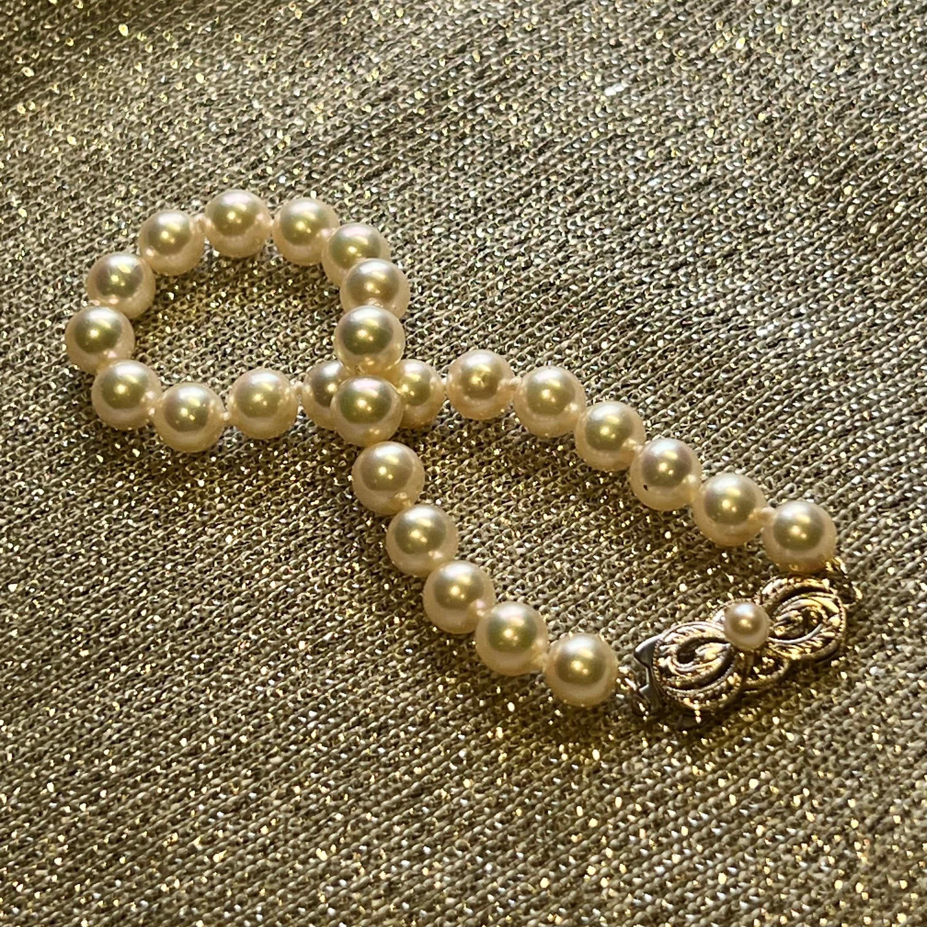 Mikimoto Estate Akoya pearl Bracelet 7" Sterling Silver For Sale at 1stDibs