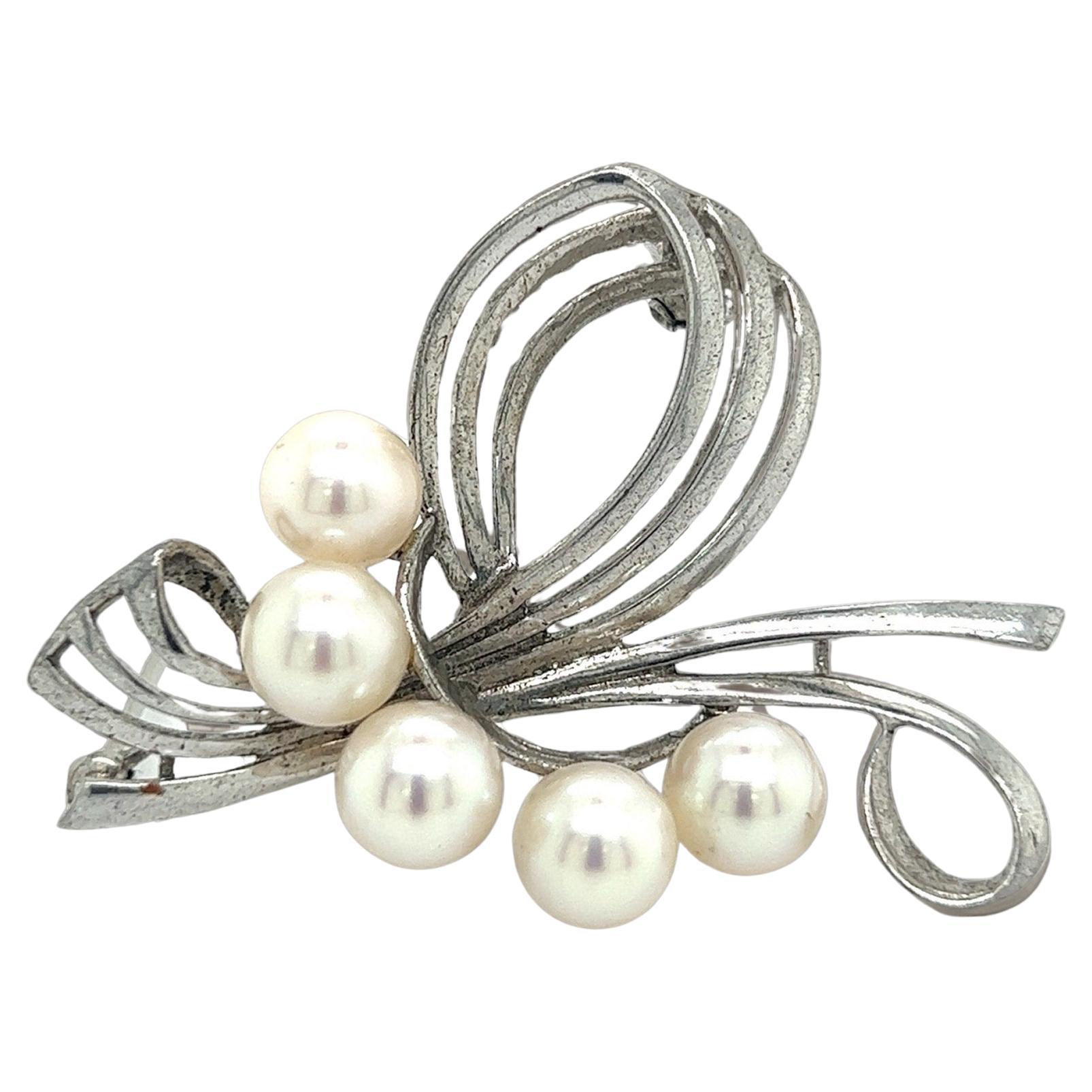 Vintage Japanese Brooch - 115 For Sale on 1stDibs