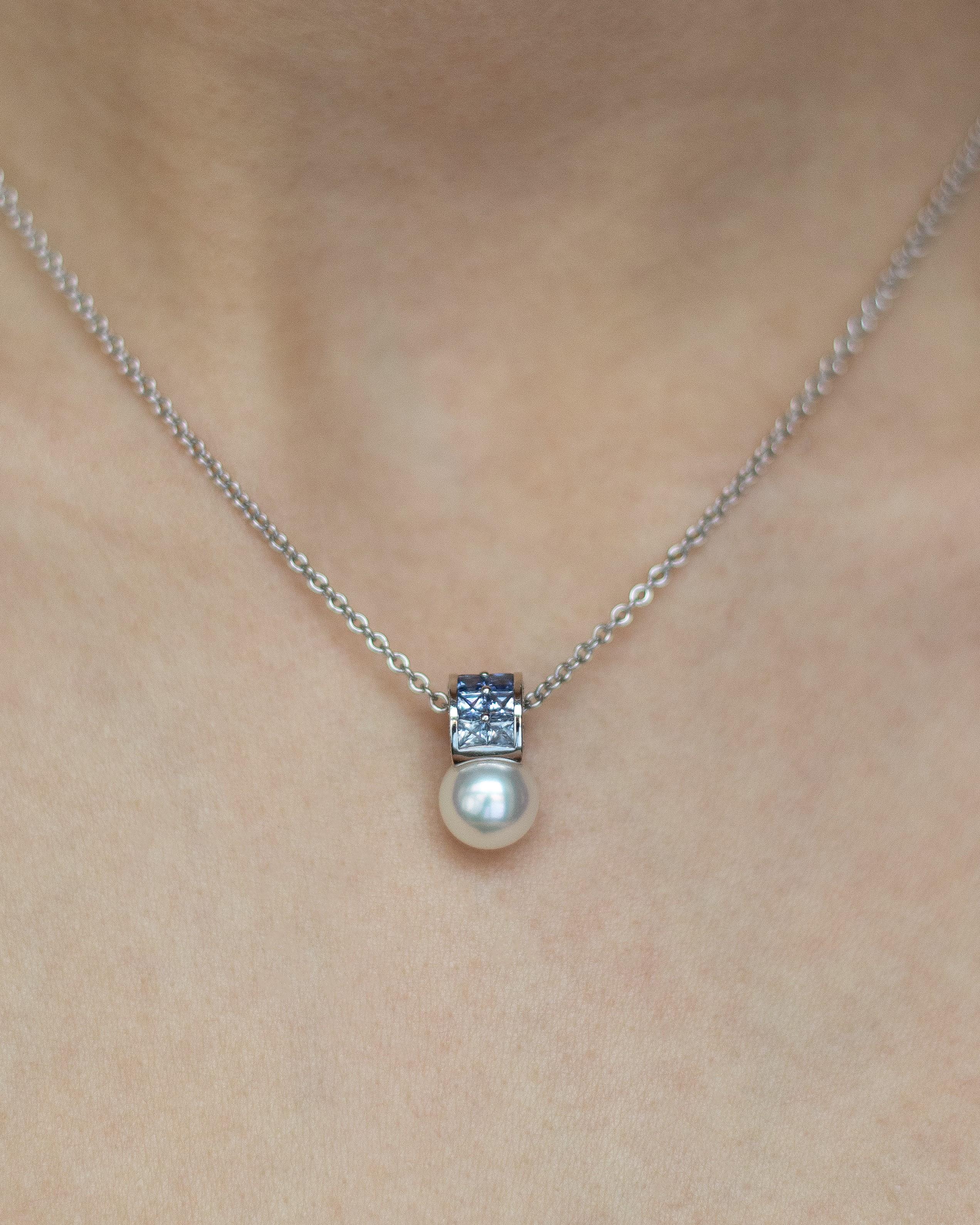 Mikimoto Ocean Pearl Diamond Sapphire 18 Karat White Gold Pendant and Chain For Sale at 1stDibs