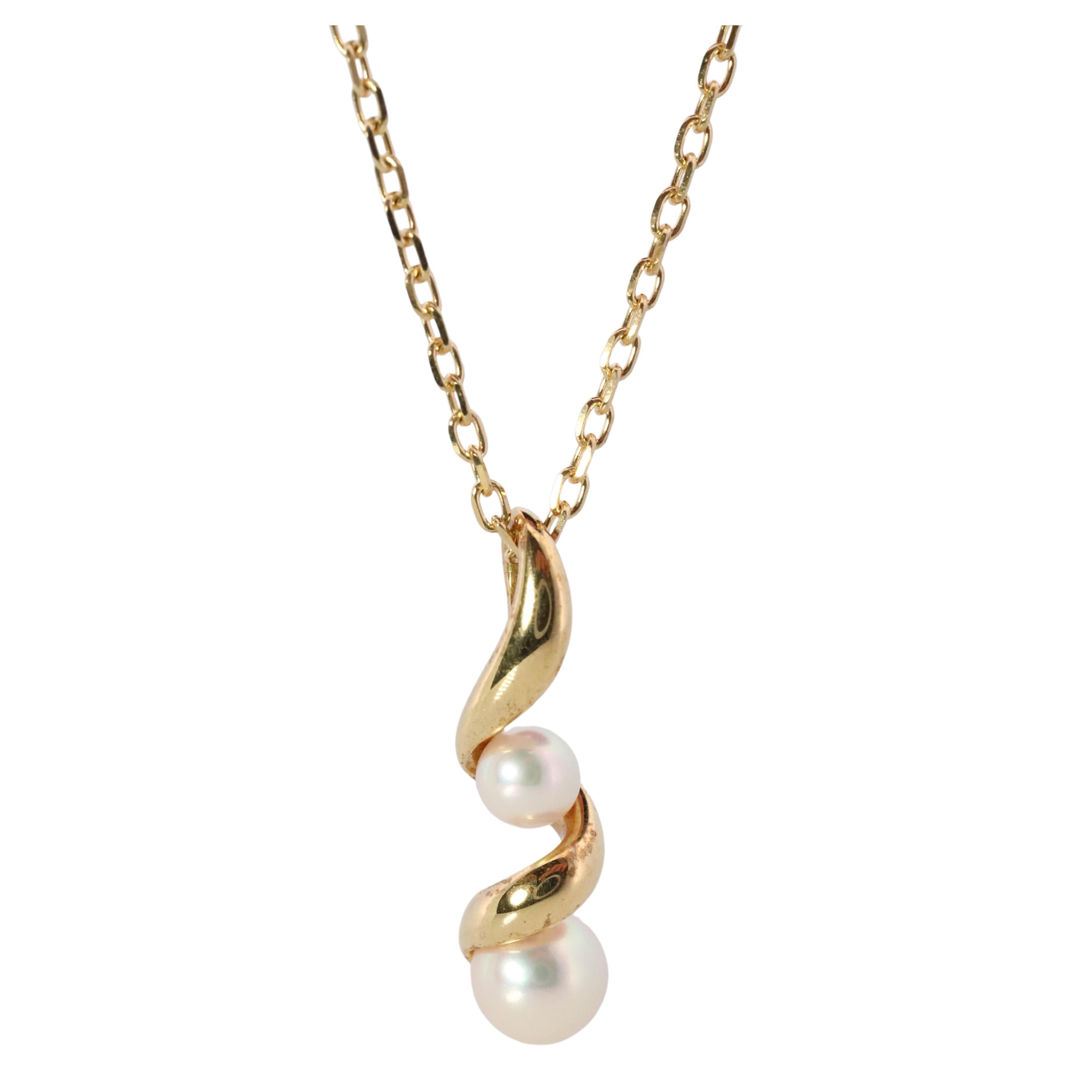 Mikimoto Pendant. 18k Gold Mikimoto Swirl Pearl Necklace. For Sale at 1stDibs
