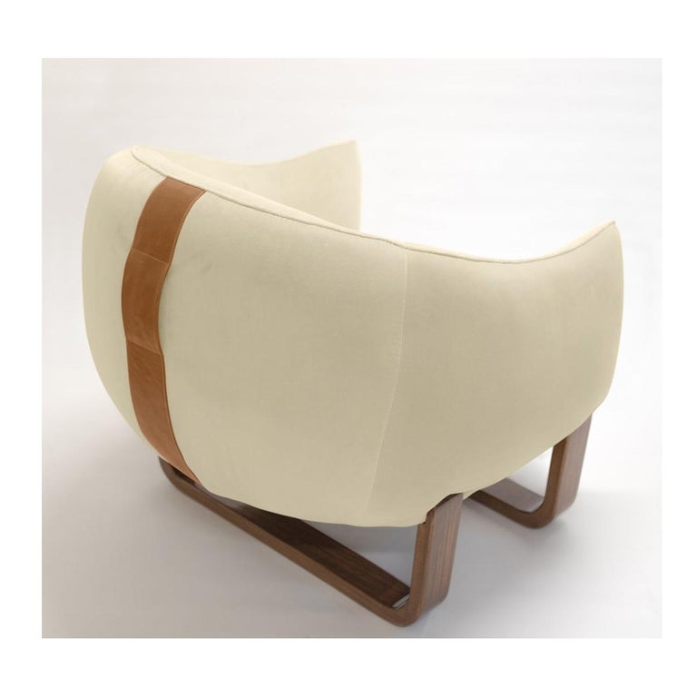 Milo Armchair, Shell / Chesterfield Velvet For Sale at 1stDibs