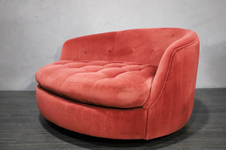 Milo Baughman for Thayer Coggin Large Swivel Tub Chair For Sale at 1stDibs