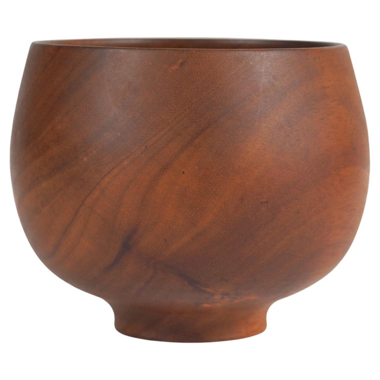 Milo Turned Bowl by Hawaiian Artist Jack Straka For Sale at 1stDibs