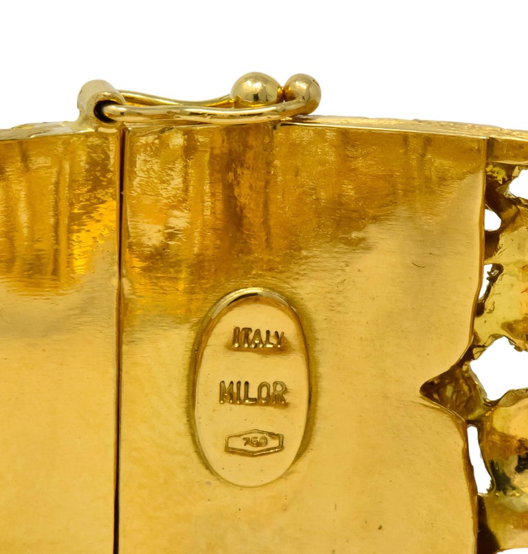 Milor 18 Karat Gold Hinged Bangle Bracelet at 1stDibs