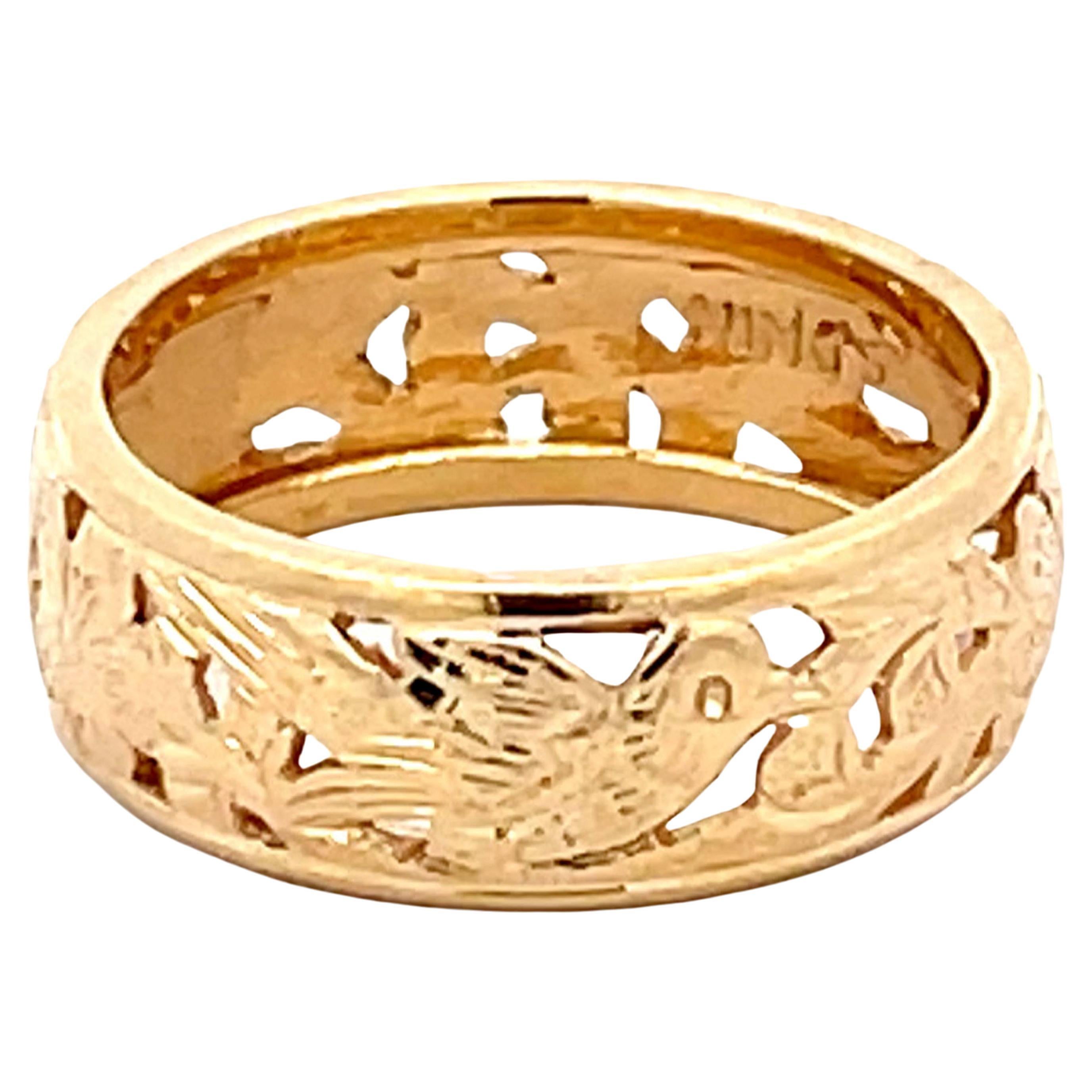 Mings Bird on a Plum Cutout Ring in 14k Yellow Gold For Sale at 1stDibs