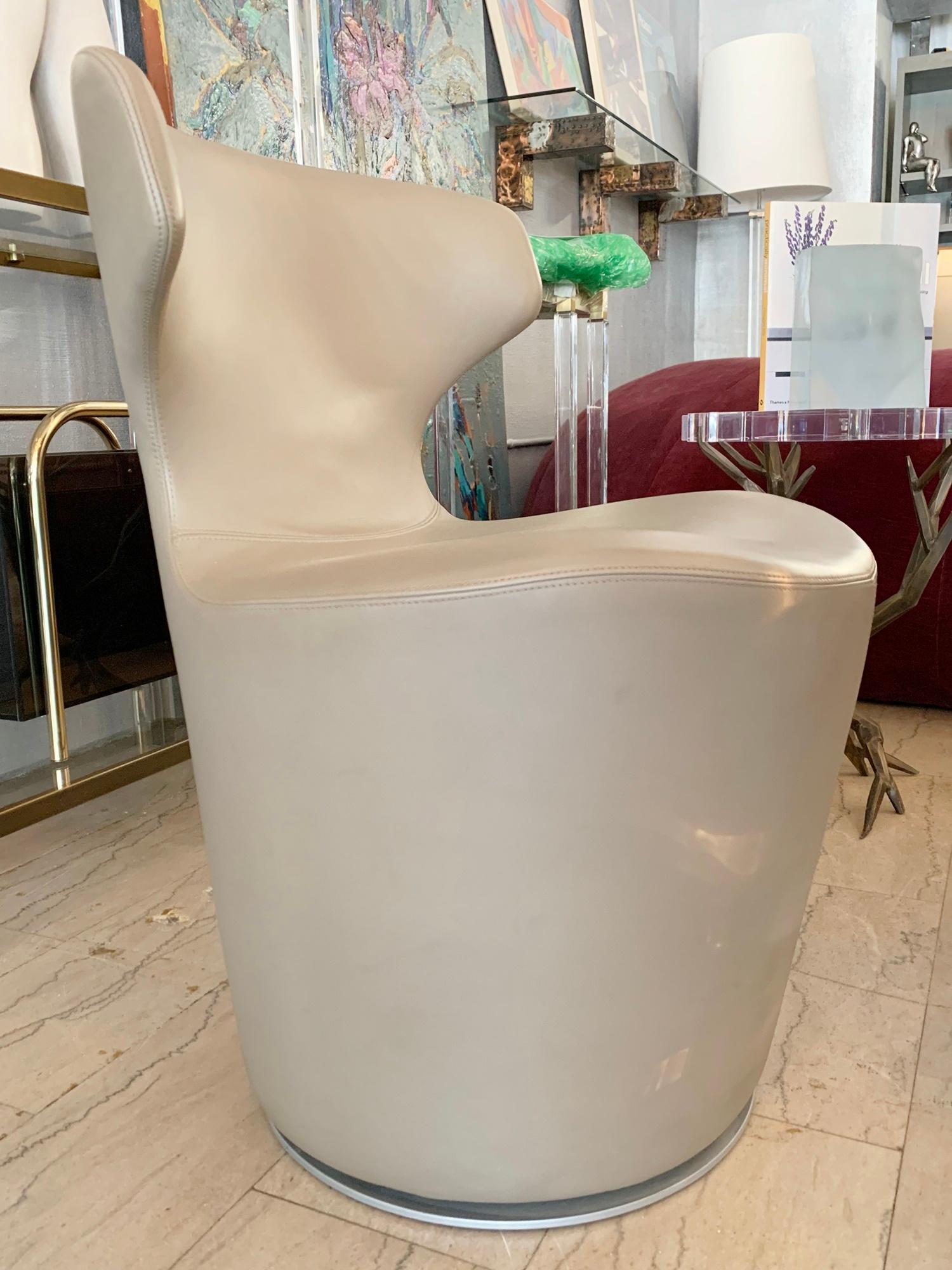 Mini Papilio Leather Chairs by Naoto Fukasawa for B&B Italia at 1stDibs ...