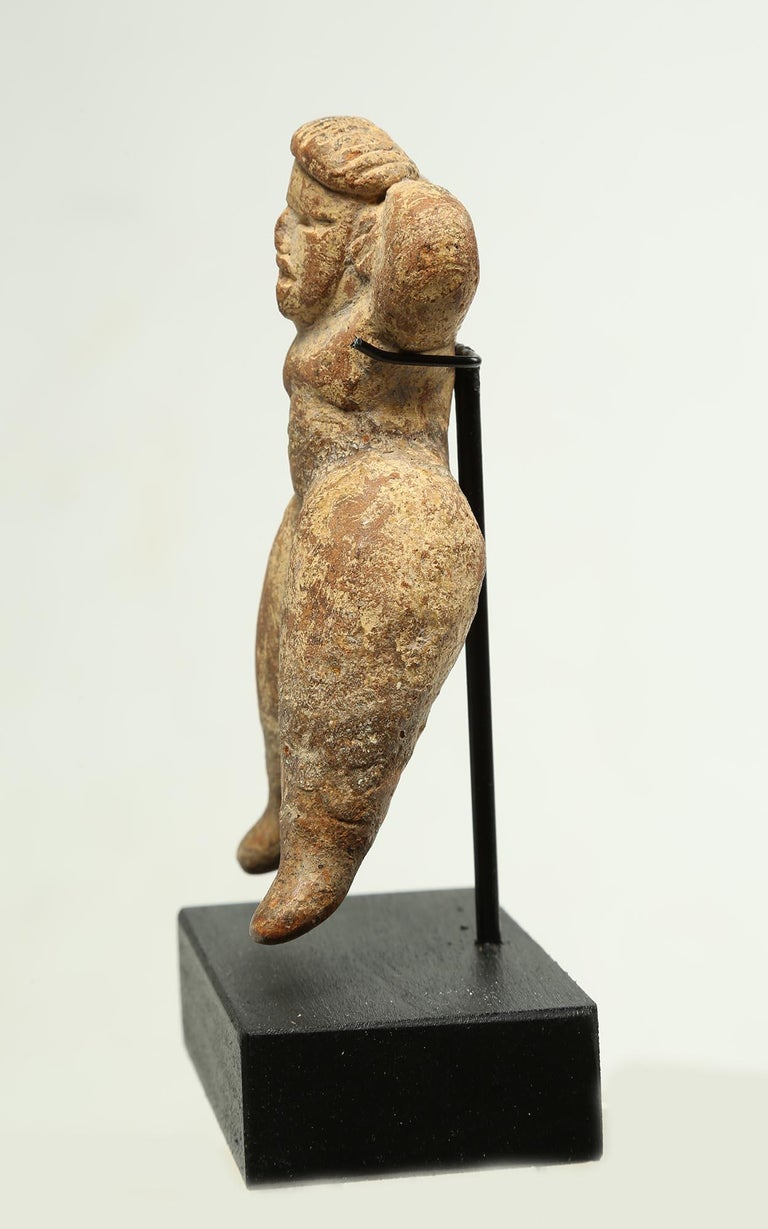 Miniature Olmec Female Figure with Hands on Head, Pre-Columbian Mexico ...