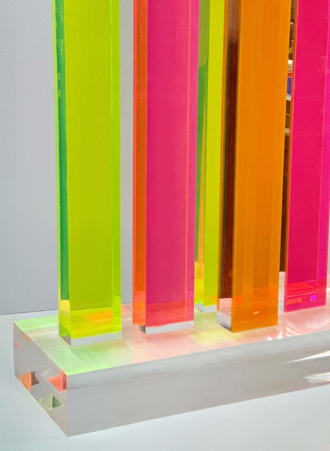 Minimalist Acrylic Sculpture in the Style of Vasa Mihich For Sale at ...