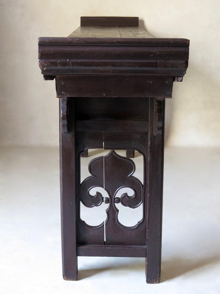 Minimalist Chinese Altar Table, 19th Century For Sale at 1stDibs ...