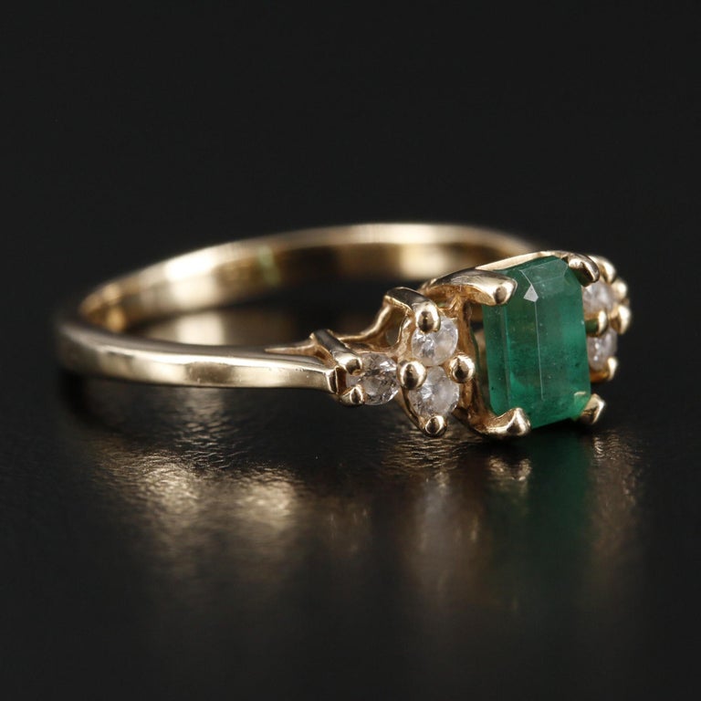 Customizable Minimalist Emerald Wedding Ring, 18K Gold Emerald ...