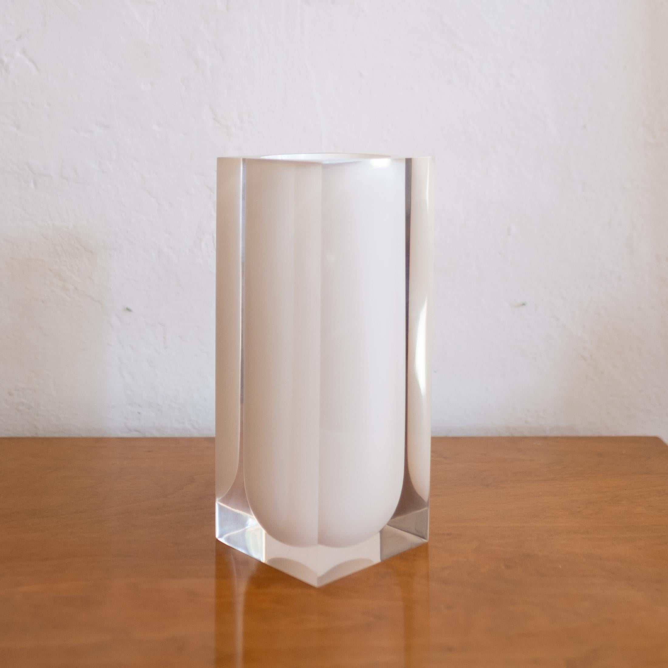 Minimalist Lucite Vase Sculpture 1970s For Sale at 1stDibs