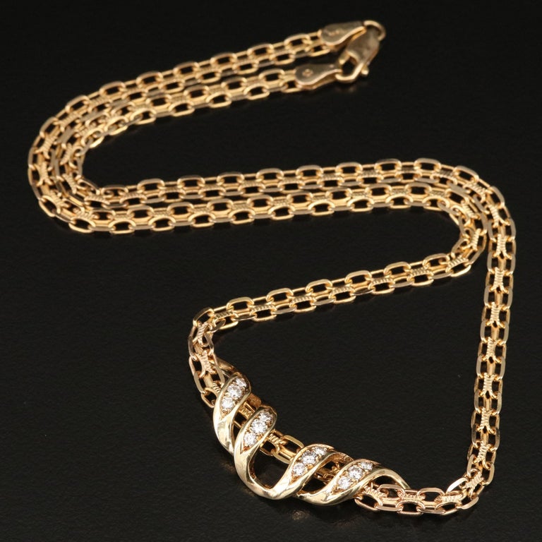 Minimalist Round Cut Diamonds Gold Chain Necklace, 18K Gold For Sale at ...