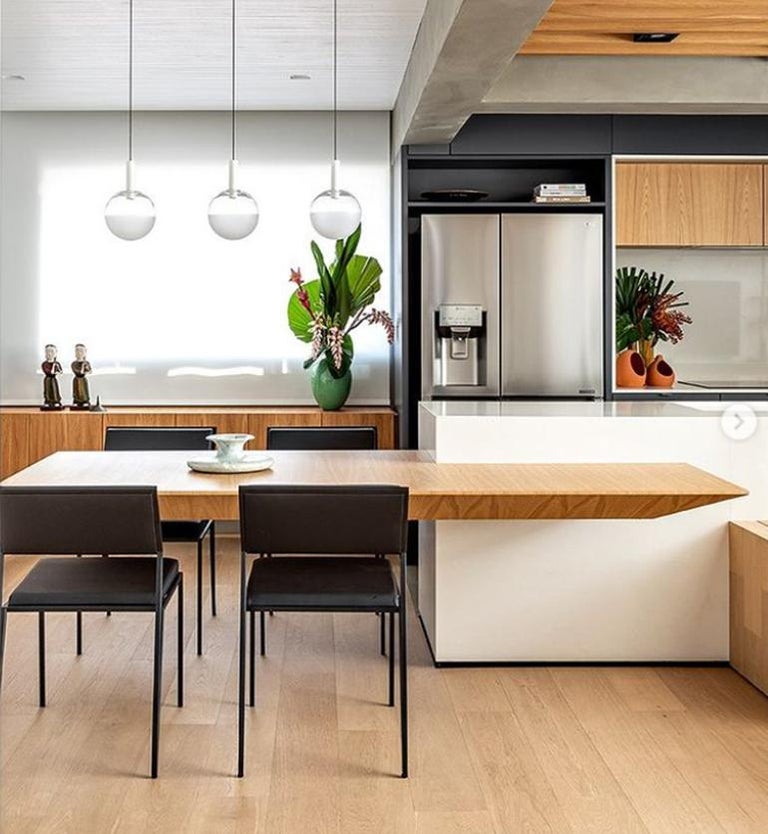 Minimalist Velvet Chair by Tiago Curioni, Brazilian design For Sale at ...