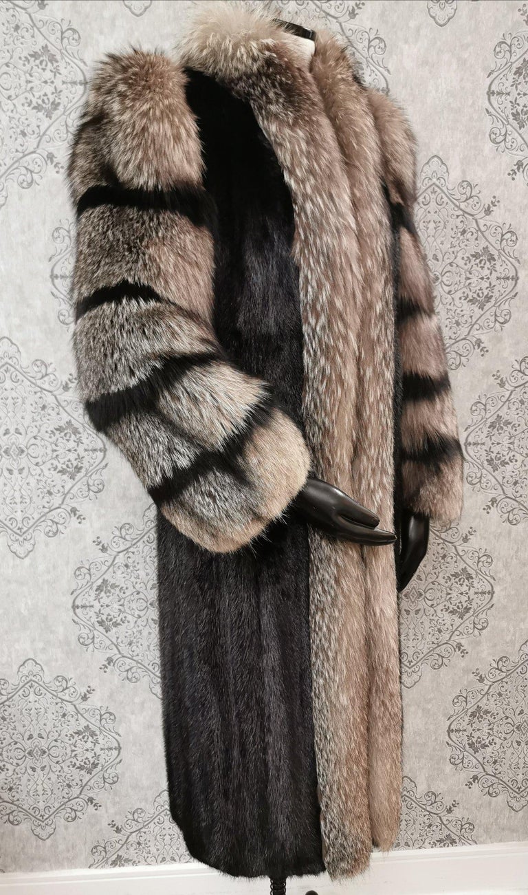Mink fur coat with crystal fox fur trim and sleeves size 10 For Sale at ...