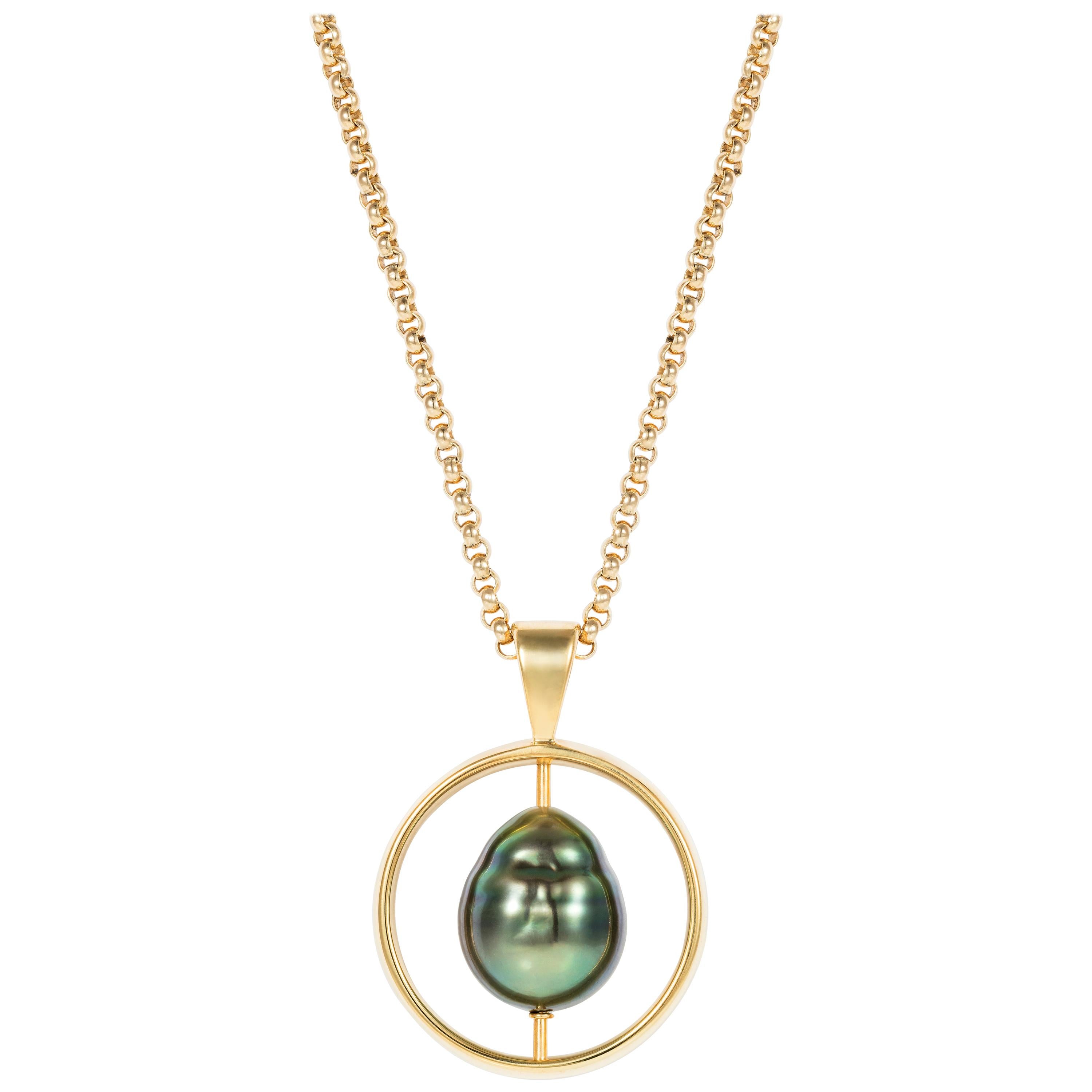Minka Gems - Tahitian Pearl Pendant set in 18kt yellow gold For Sale at ...