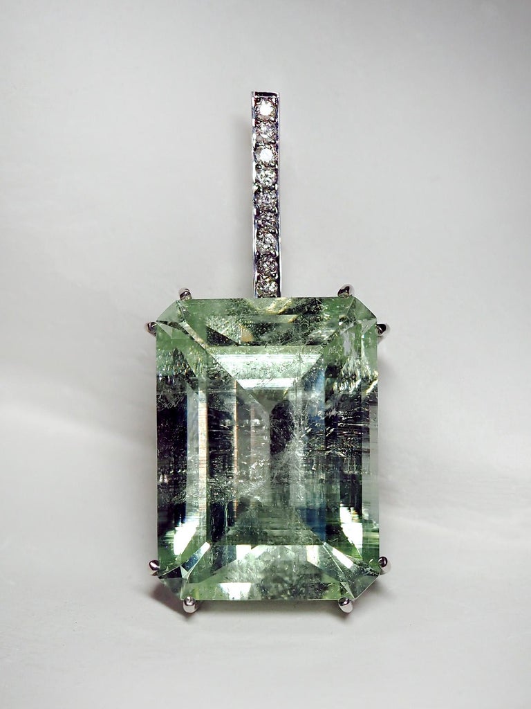 Mint Emerald Diamond Necklace Beryl white gold Green Gemstone Pendant ...
