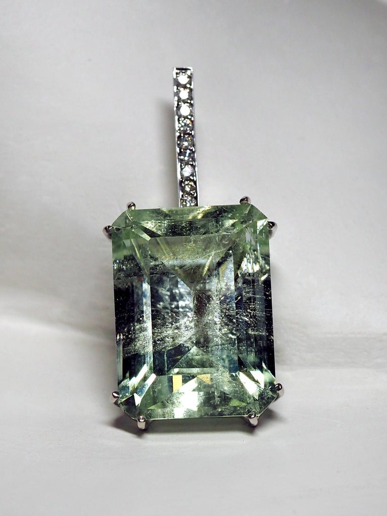Mint Emerald Diamond Necklace Beryl white gold Green Gemstone Pendant ...