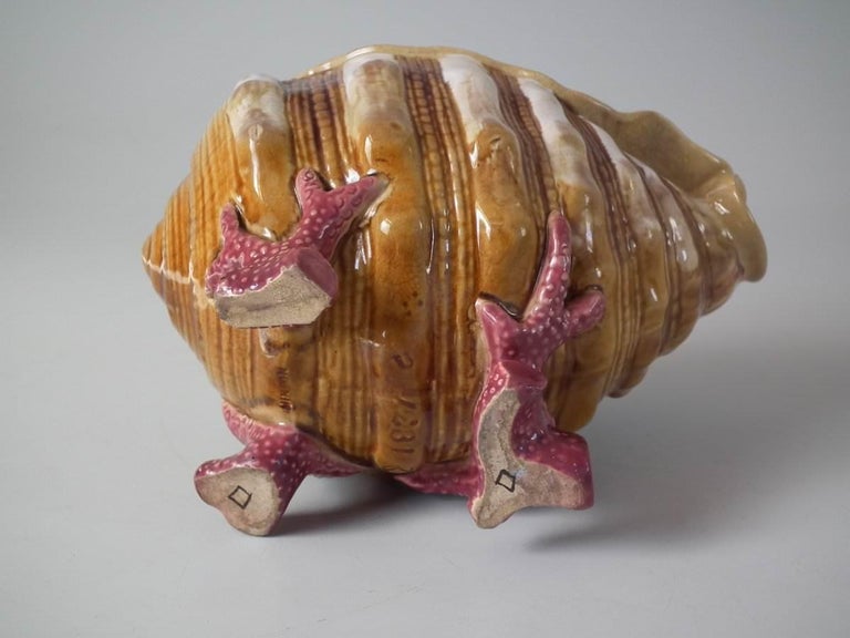 Minton Majolica Conch Shell Spoon Warmer at 1stDibs