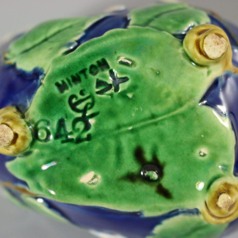 Minton Majolica Cream Jug with Snail Handle For Sale at 1stDibs