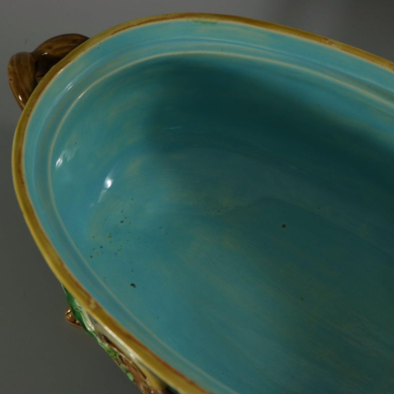 Minton Majolica Game Pie Dish with Gun Dog For Sale at 1stDibs