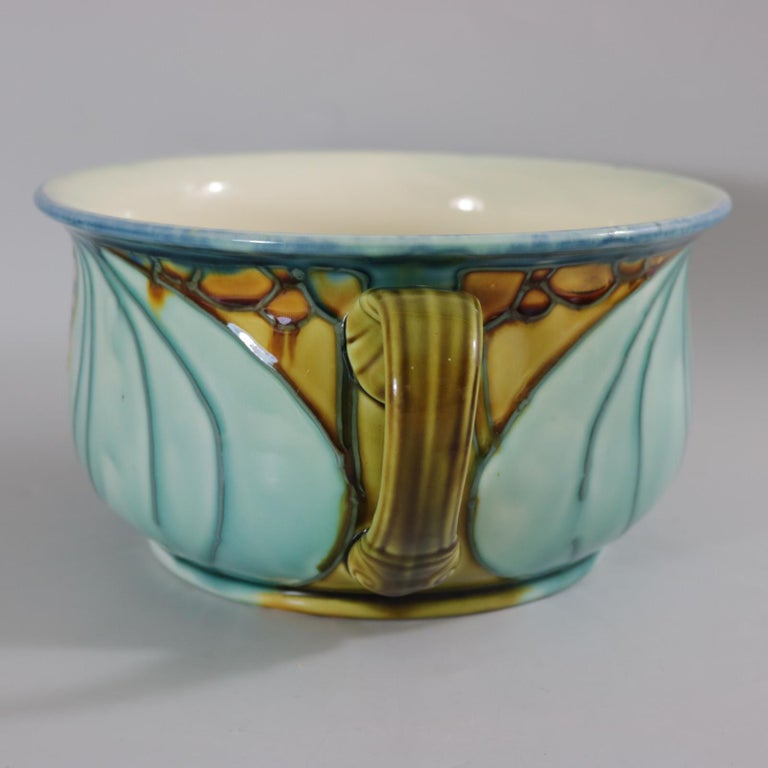 Minton Secessionist No.8 Chamber Pot For Sale at 1stDibs