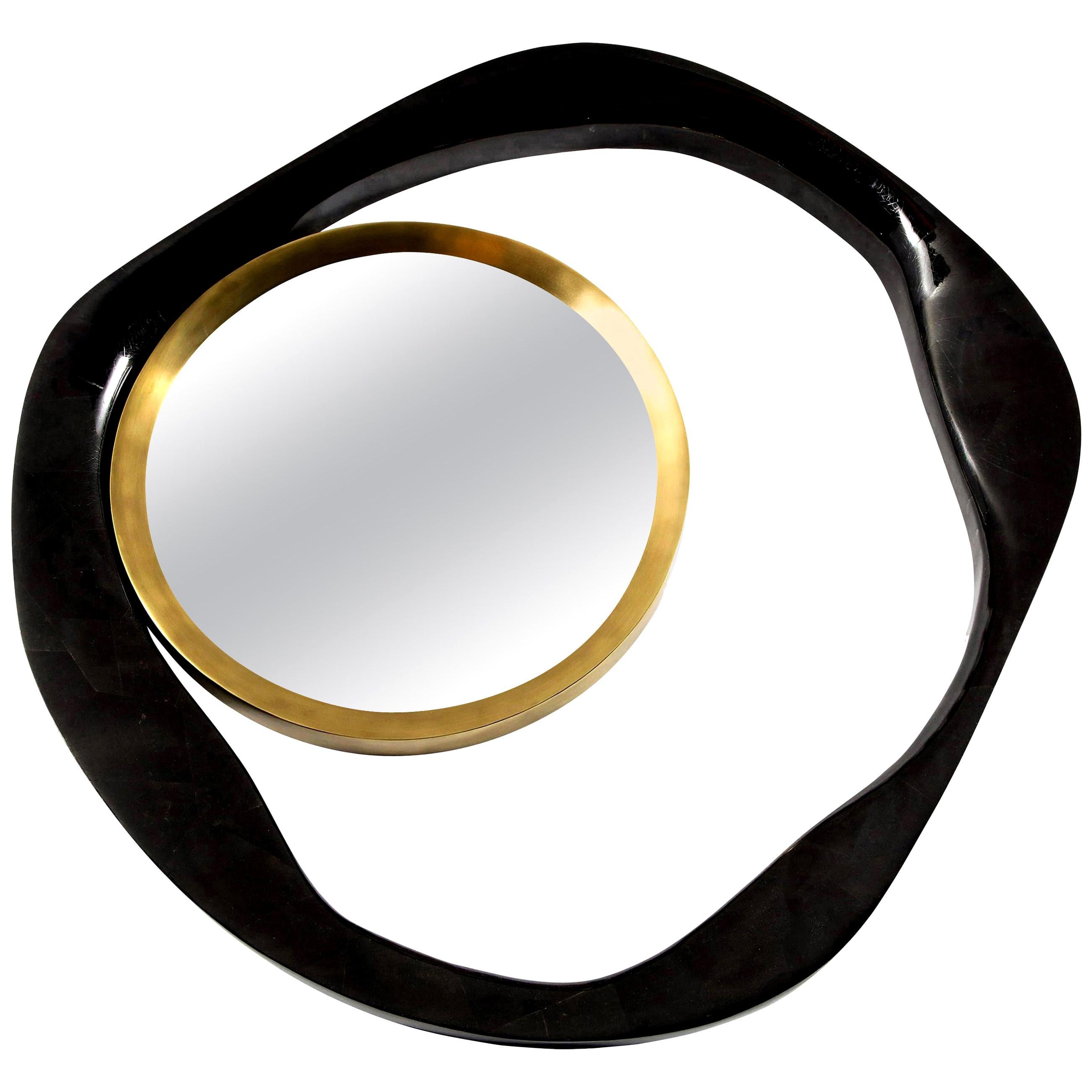 Elegant Beach-Themed Sea Shell and Coral Wall Mirror For Sale at 1stDibs