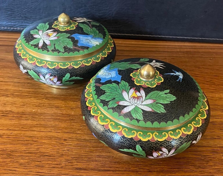 Mirrored Pair of Chinese Cloisonne Lidded Bowls with Floral Motif For ...
