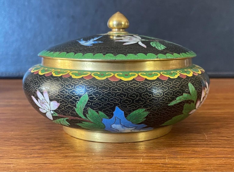 Mirrored Pair of Chinese Cloisonne Lidded Bowls with Floral Motif For ...