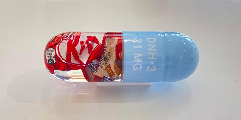 Miss Bugs - Junk Caps - Kit Kat - Light Blue For Sale at 1stDibs