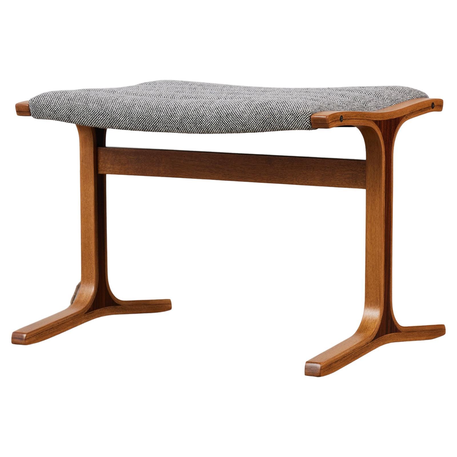 Heron Rocking Chair by Mitsumasa Sugasawa for Tendo Mokko, Japan at 1stDibs