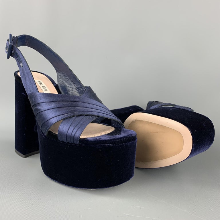 MIU MIU Size 8 Navy Velvet Chunky Heel Platform Sandals at 1stDibs ...
