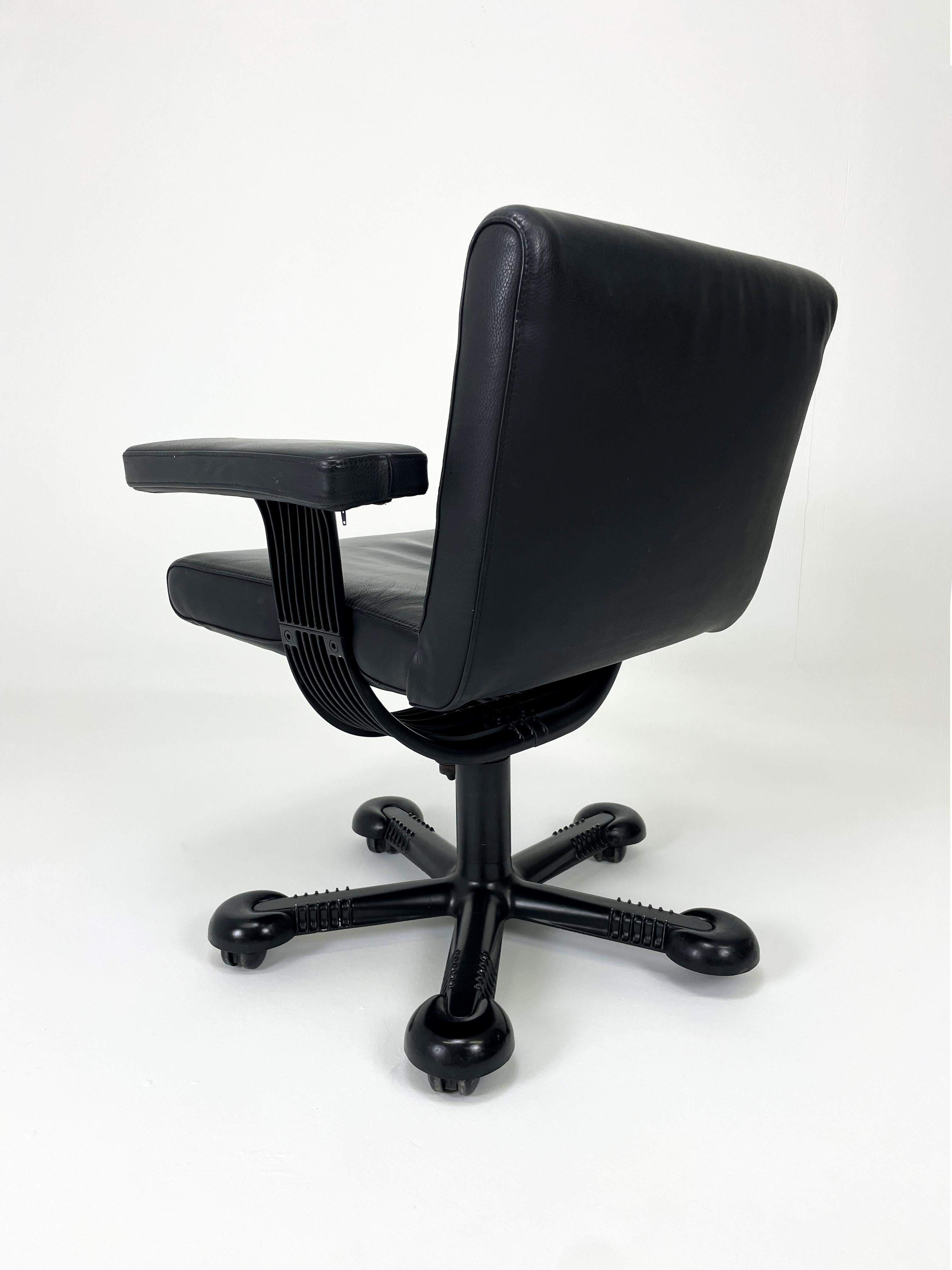 Mix Swivel Chair by Afra and Tobia Scarpa for Molteni, 1975 For Sale at ...