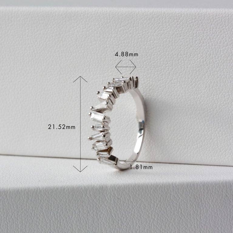 Mix Tapper Baguette Diamond Ring in 18K White Gold For Sale at 1stDibs