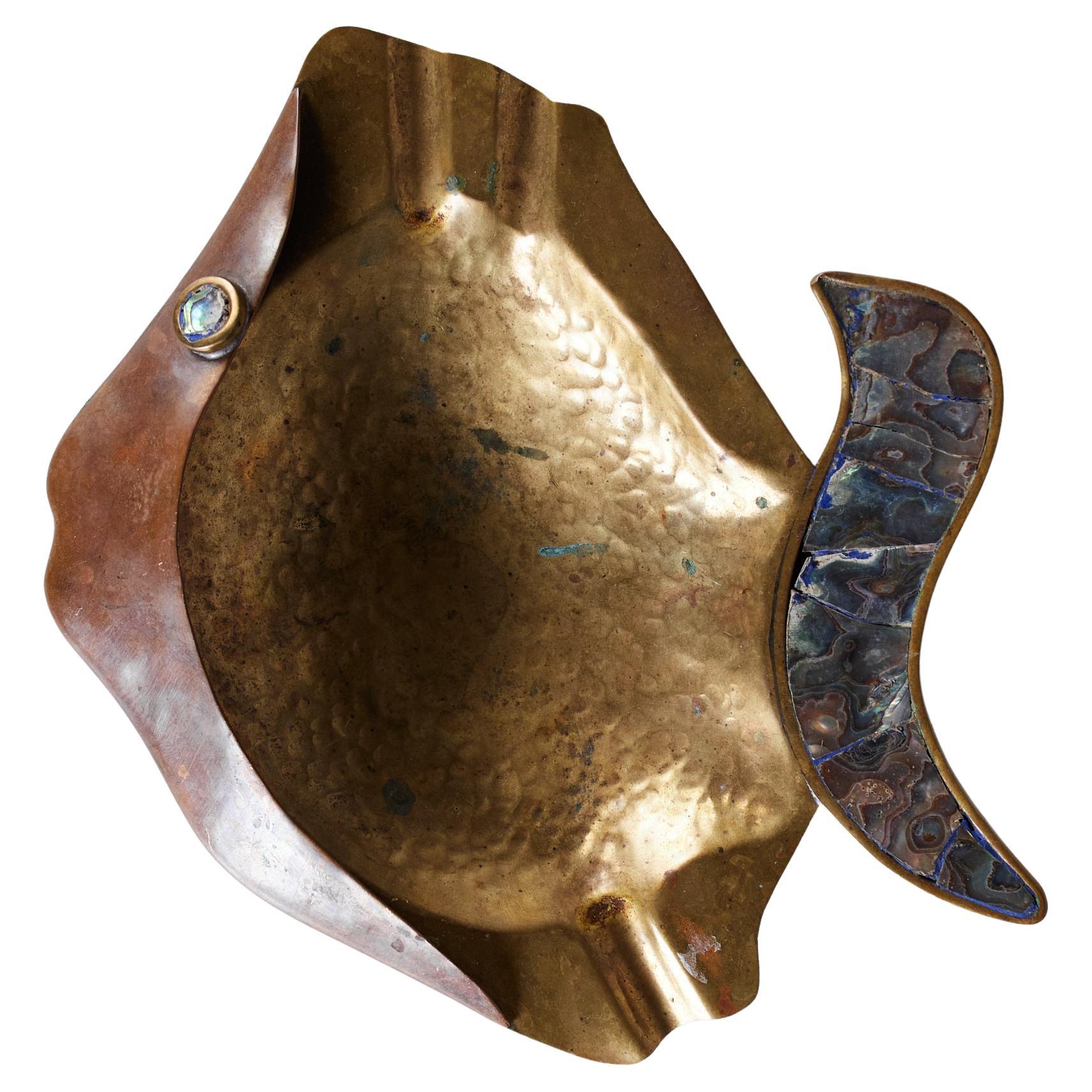 Studio Ceramic Dish with Golden Crushed Glass Inlay For Sale at 1stDibs