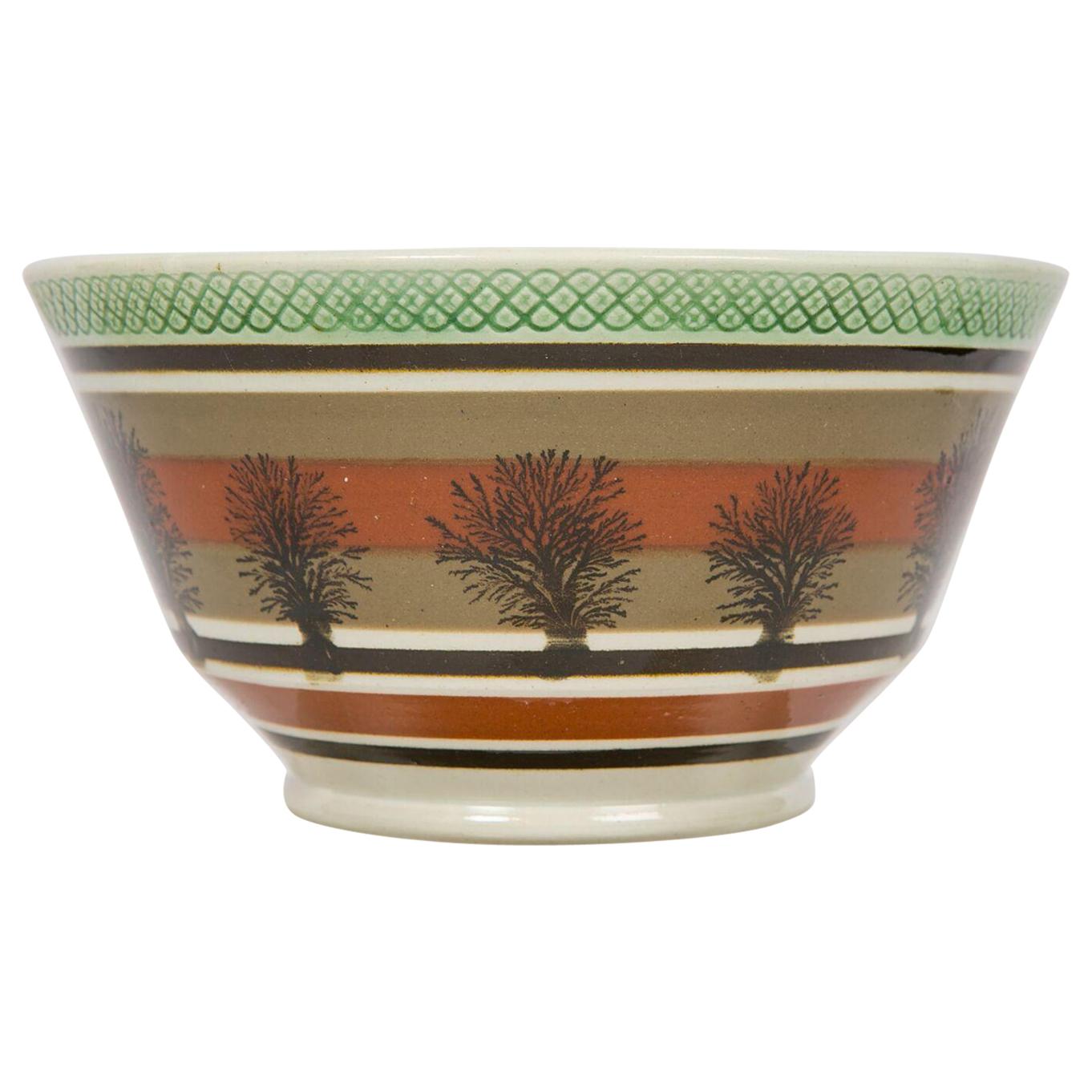 Mochaware Bowl Made in England, circa 1815 at 1stDibs
