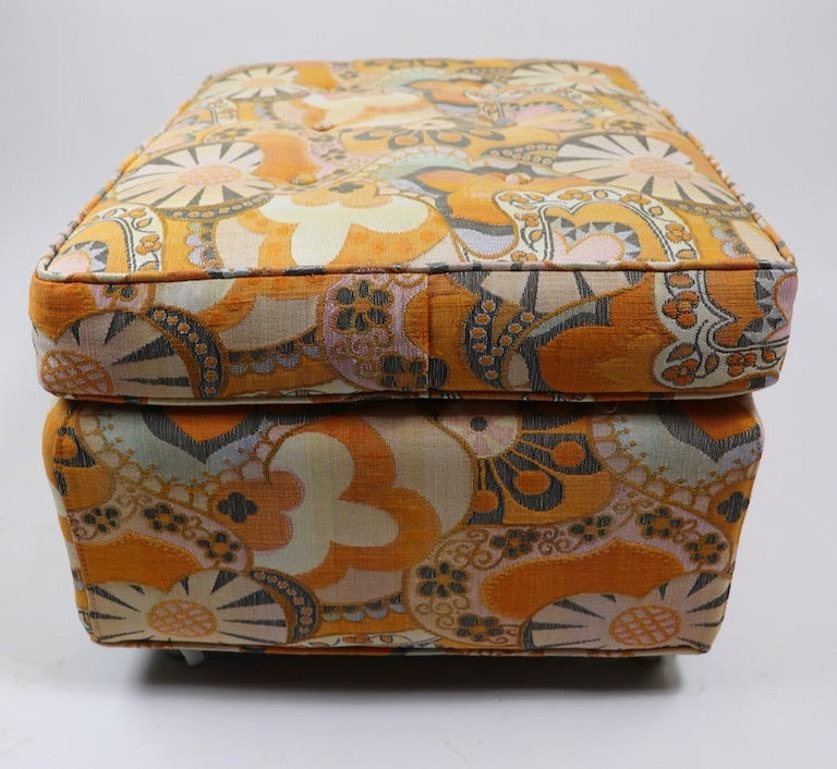 Mod Floral Print Ottoman Fabric Attributed to Jack Lenor Larsen at 1stDibs