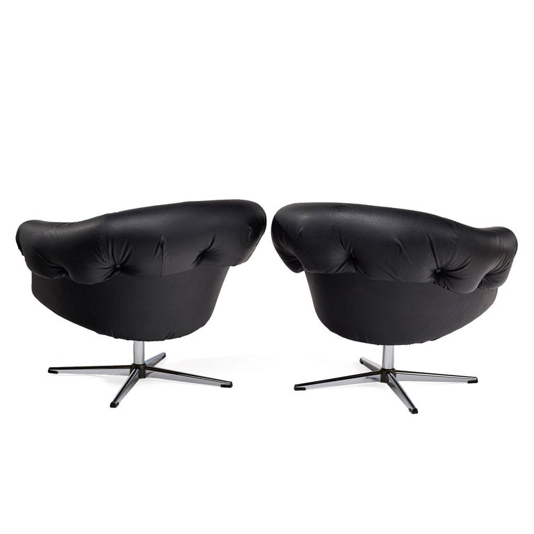 Overman Style Mod Pod Lounge Chair Set in Black Tufted Vinyl, Four Star ...