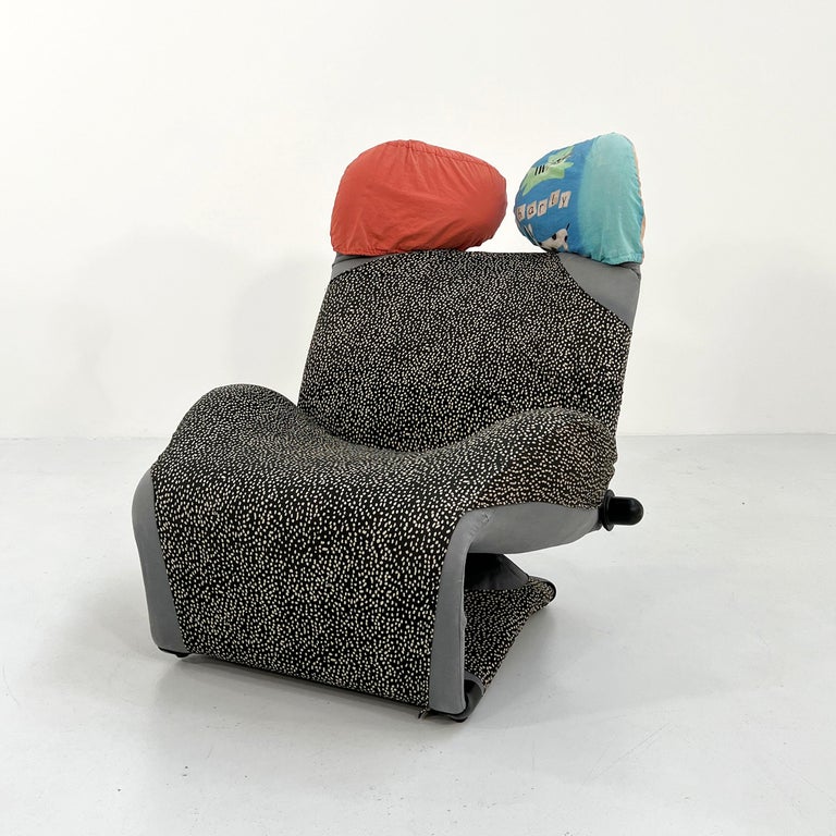 Model 111 Wink Lounge Chair by Toshiyuki Kita for Cassina, 1980s at 1stDibs