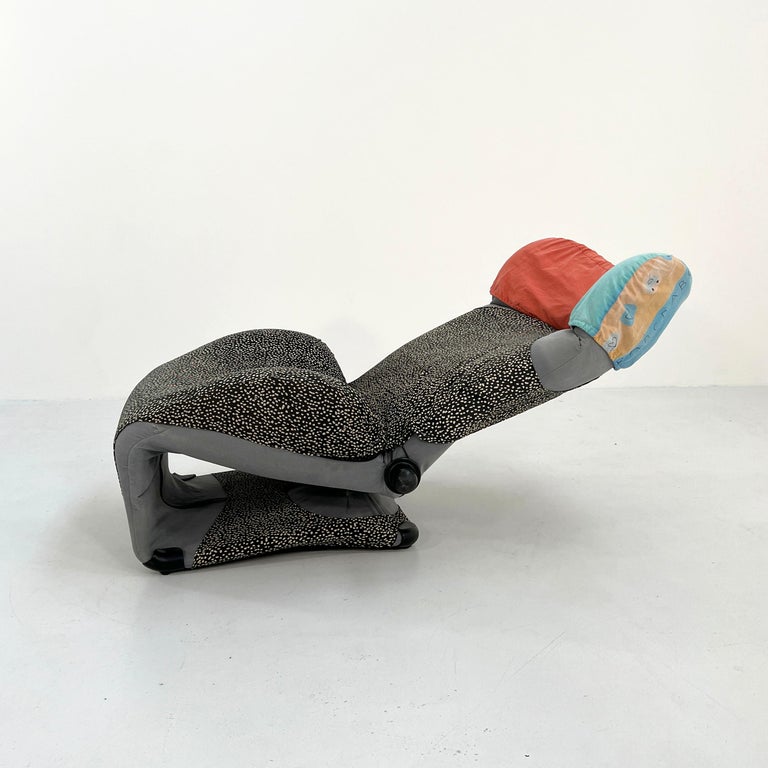 Model 111 Wink Lounge Chair by Toshiyuki Kita for Cassina, 1980s at 1stDibs