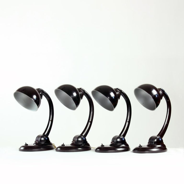 Model 11126 Bakelite Table Lamp By Eric Kirkman Cole, 1930s For Sale at ...