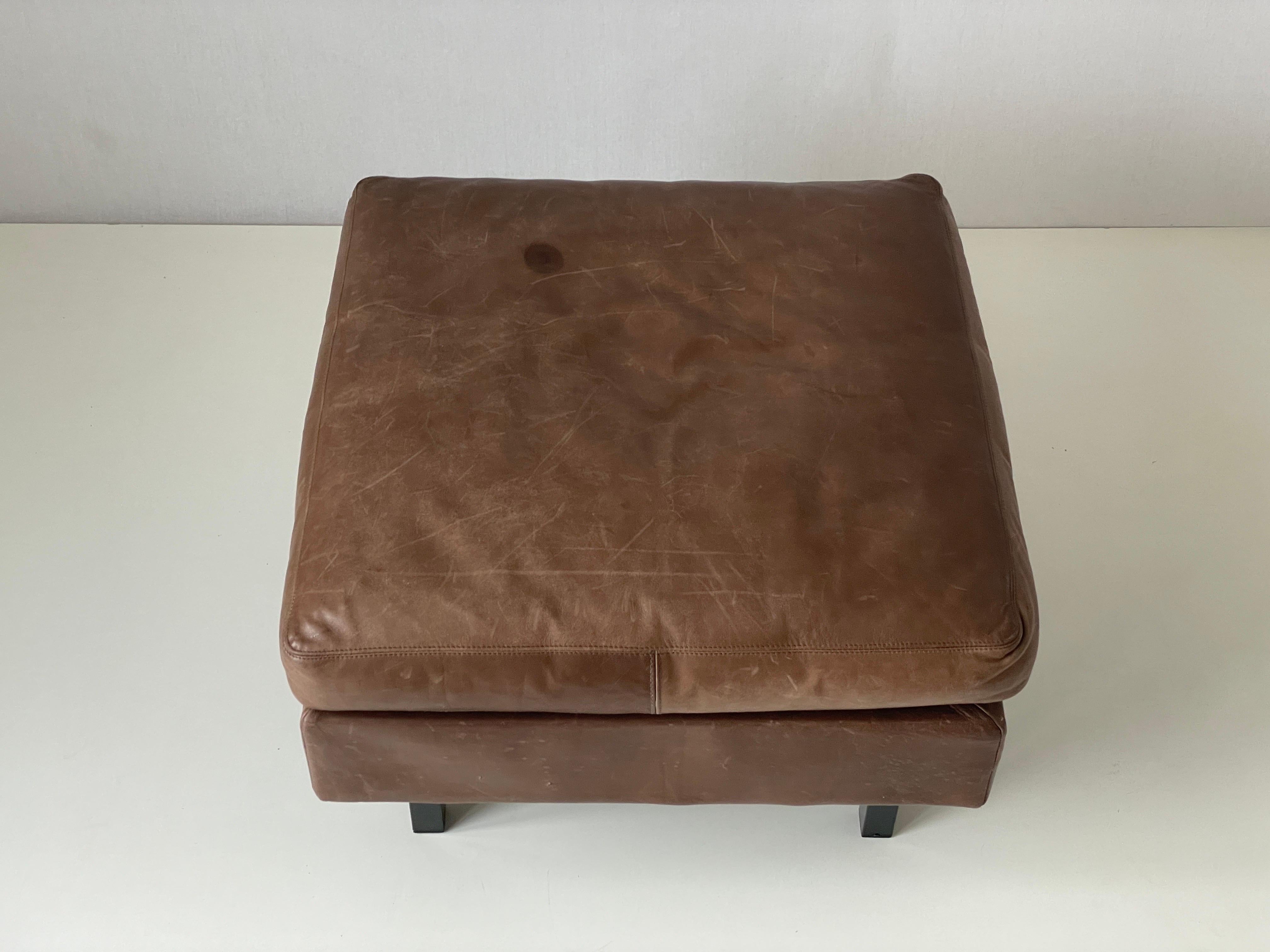 Model Conseta Leather Pouf by Friedrich Wilhelm Möller for COR, 1960s ...