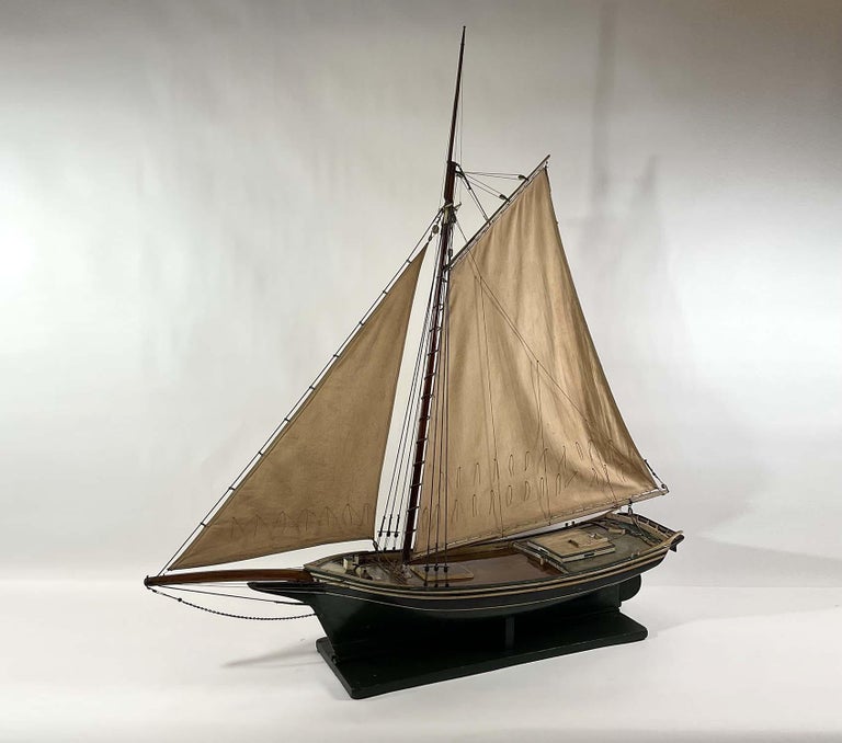 Model of the Oyster Sloop Fanny Fern of Quincy Mass For Sale at 1stDibs