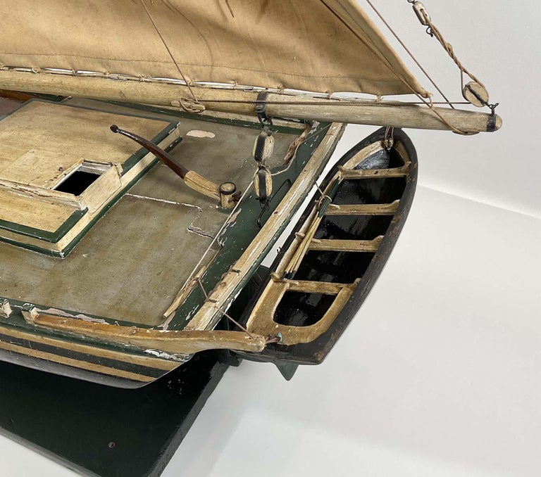 Model of the Oyster Sloop Fanny Fern of Quincy Mass For Sale at 1stDibs