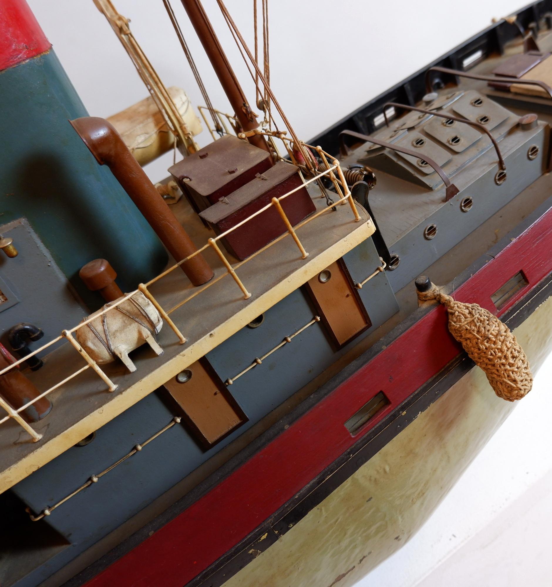Model Tug Boat "Camecock" - London, 1940's For Sale at 1stDibs