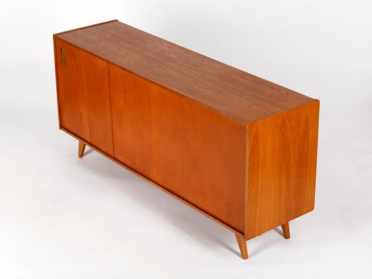 Model U-460 Sideboard by Jiri Jiroutek for Interior Praha, 1960s For ...