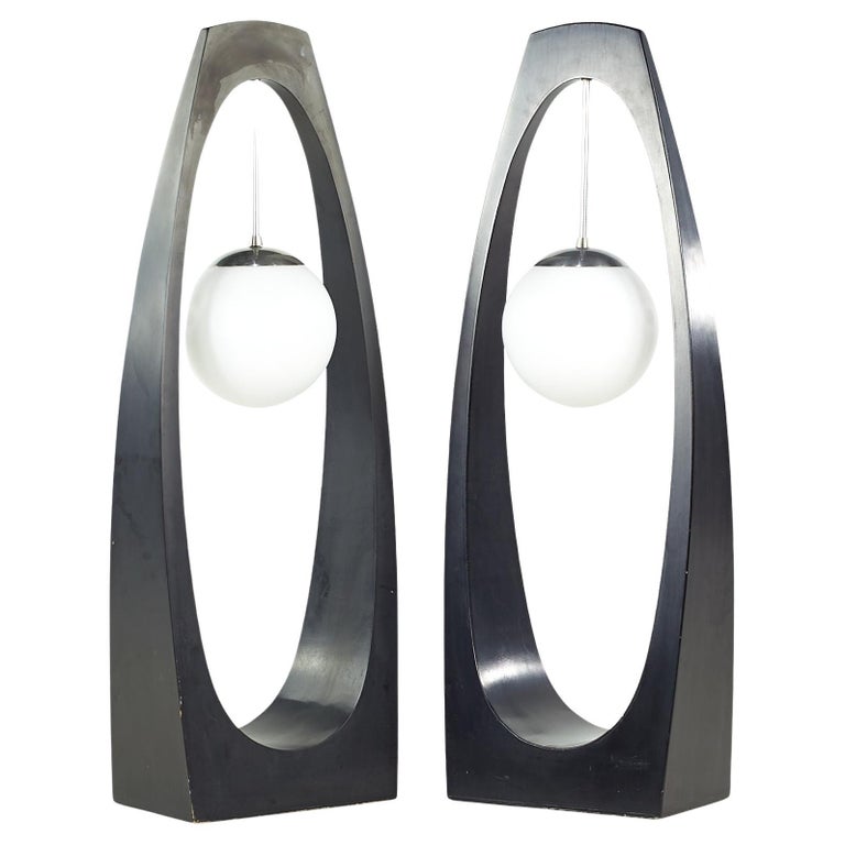 Modeline Mid Century Lamps, Pair For Sale at 1stDibs